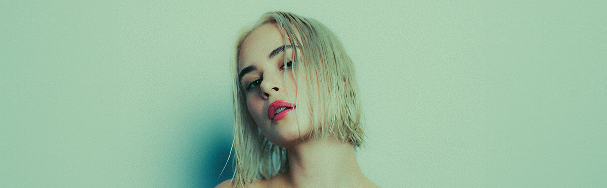 Du siehst: Mathea | kronehit