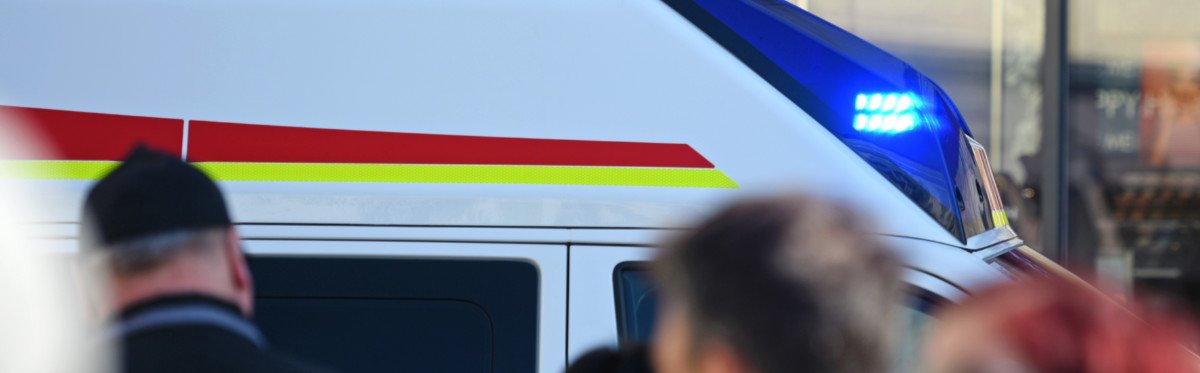 Kleinkind stürzt aus Fenster | kronehit